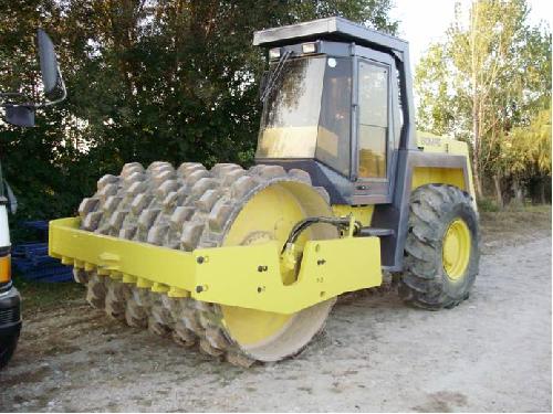 Inchirieri Cilindru Vibrocompactor, Europlanet Construct Srl