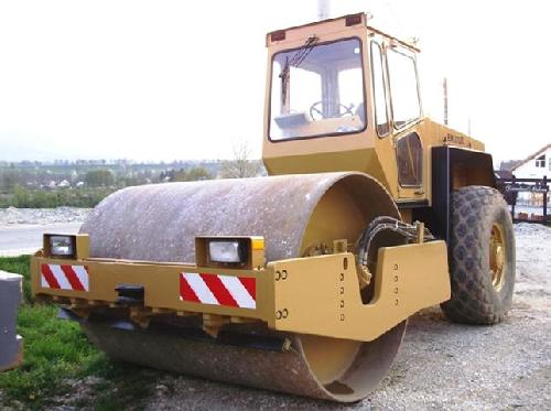 Inchirieri Cilindru Vibrocompactor, Europlanet Construct Srl