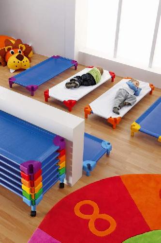 Pat Gradinita Stivuibil Wesco, Sc Kreativity Srl