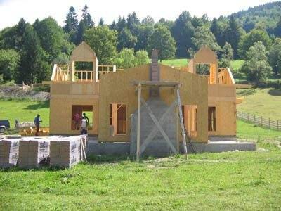 structuri de case placate cu OSB | structuri case din lemn