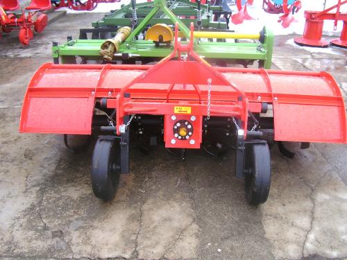 Freza pentru pamant | utilaje agricole