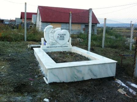 Amenajari morminte | monumente funerare