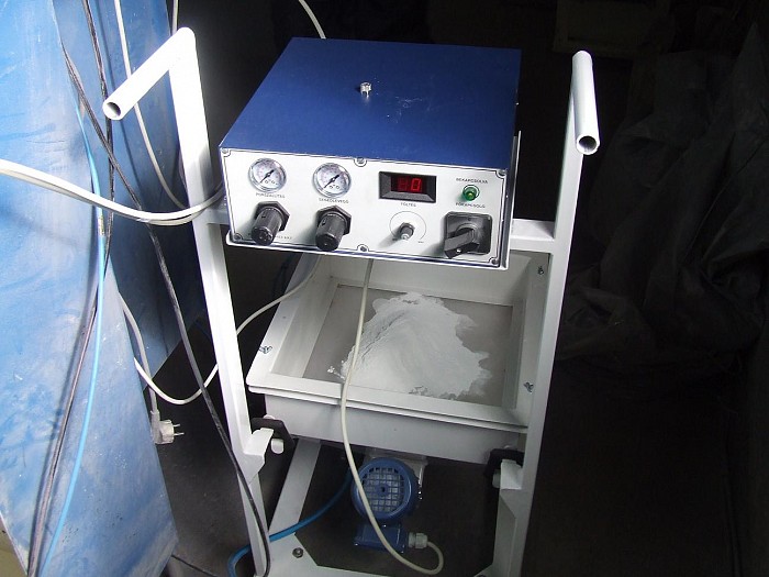 Instalatie electrostatica de vopsire cu pulbere | Instalatii ...