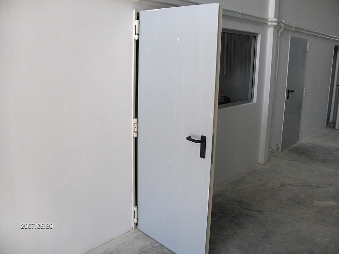 Usa metalica multifunctionala 800x2100 | Usi metalice multifunctionale ...