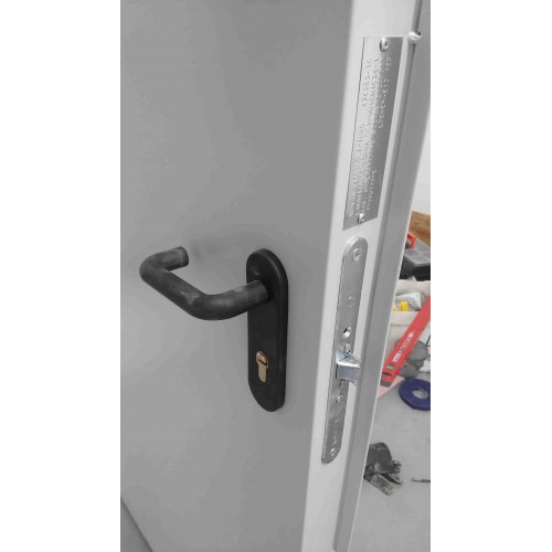 Usa metalica rezistenta la foc EI 120min,1000x2050 -1 canat | Usi metalice