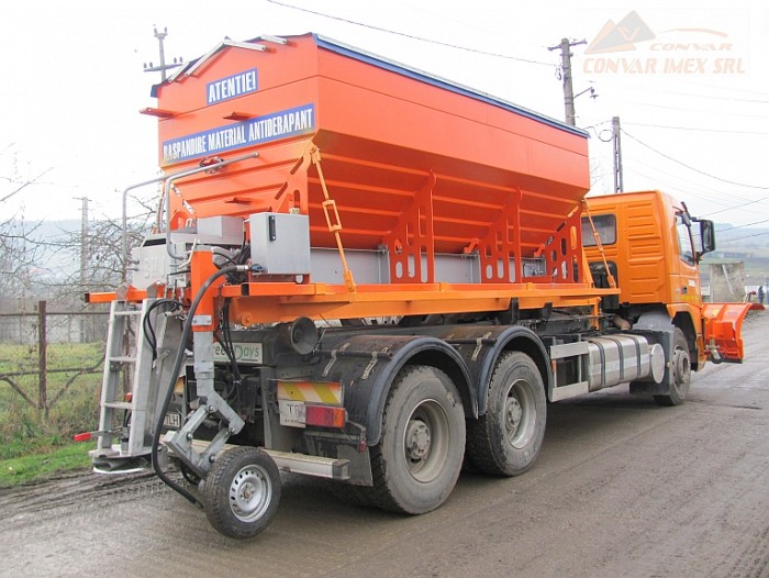 Raspanditor material antiderapant - Sararite | Sararite