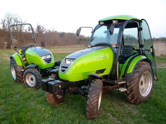 Tractoare noi TUBER 40 dotate cu motoare Lombardini | tractoare, masini ...