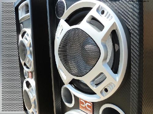 Boxe cu Statie Incorporata NANO | Boxe Active Profesionale