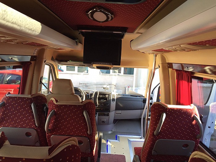 Inchiriere Microbuz Mercedes Sprinter, Sc Btt Tours Srl