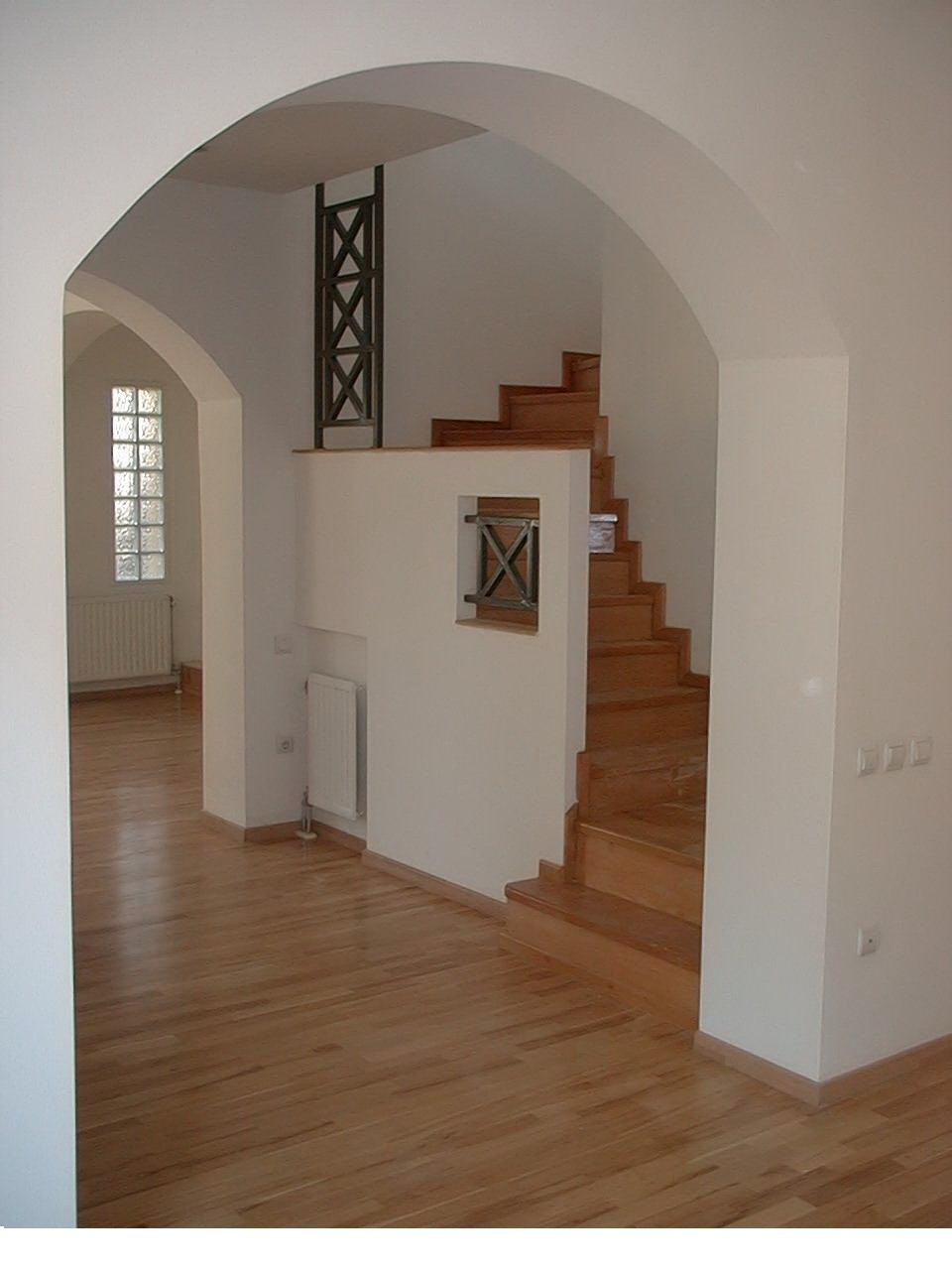 Inginer Lucrari Complete De Amenajari Interioare - Exterioare, Renovari ...