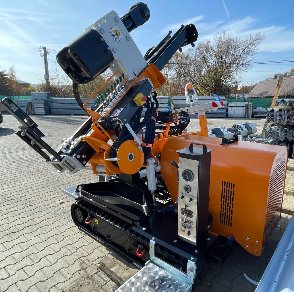 Utilaj Batut Stalpi Parcuri Fotovoltaice - Vibrosoneta - Batipal ...