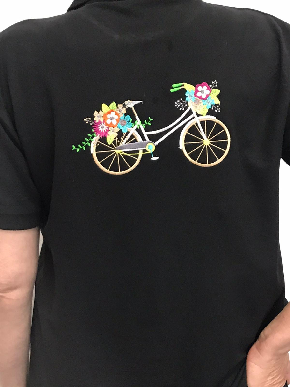 Tricouri personalizate prin broderie computerizata | Tricouri brodate