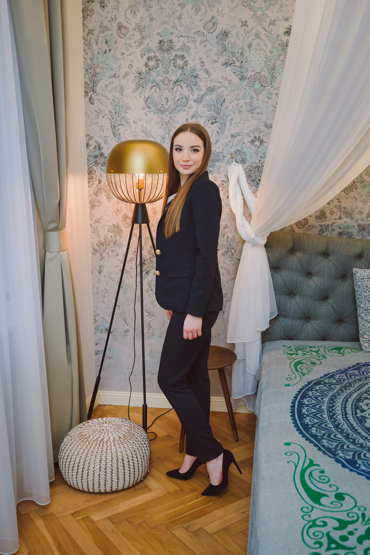 Costum Dama, Producator, Sc Fpl Concept Store Srl