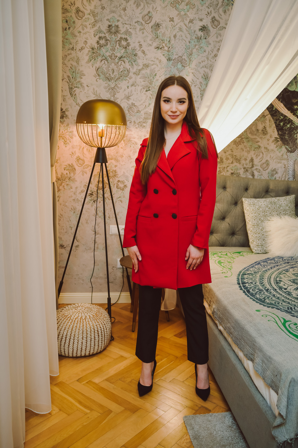 Sacou Dama, Producator, Sc Fpl Concept Store Srl