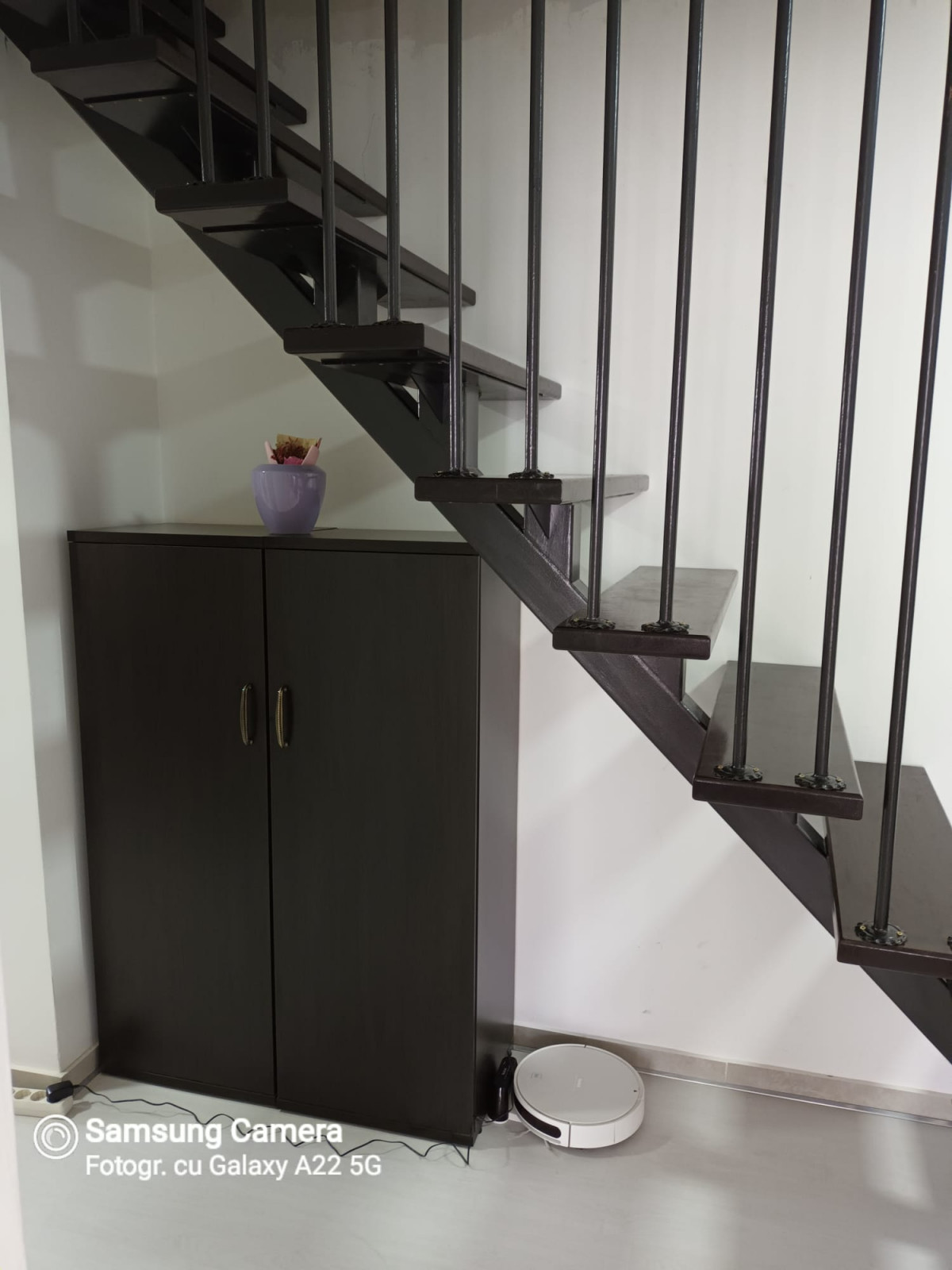 Scari Interioare, Producator, Kyos Com Srl