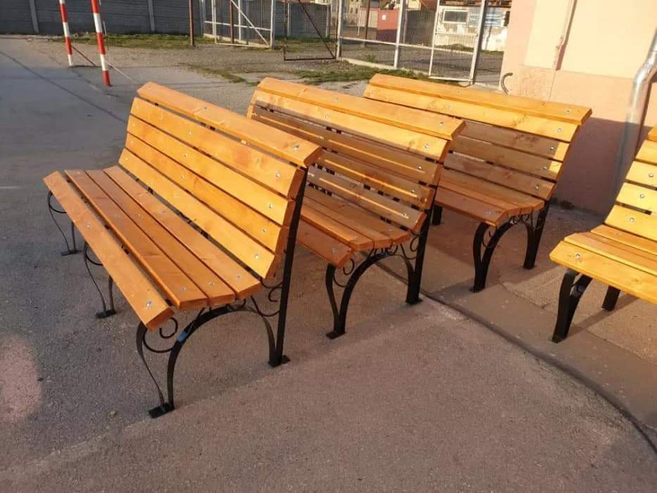 Banca Pentru Parc / Gradina ( Spatiu Verde ), Producator, Banca Pentru ...