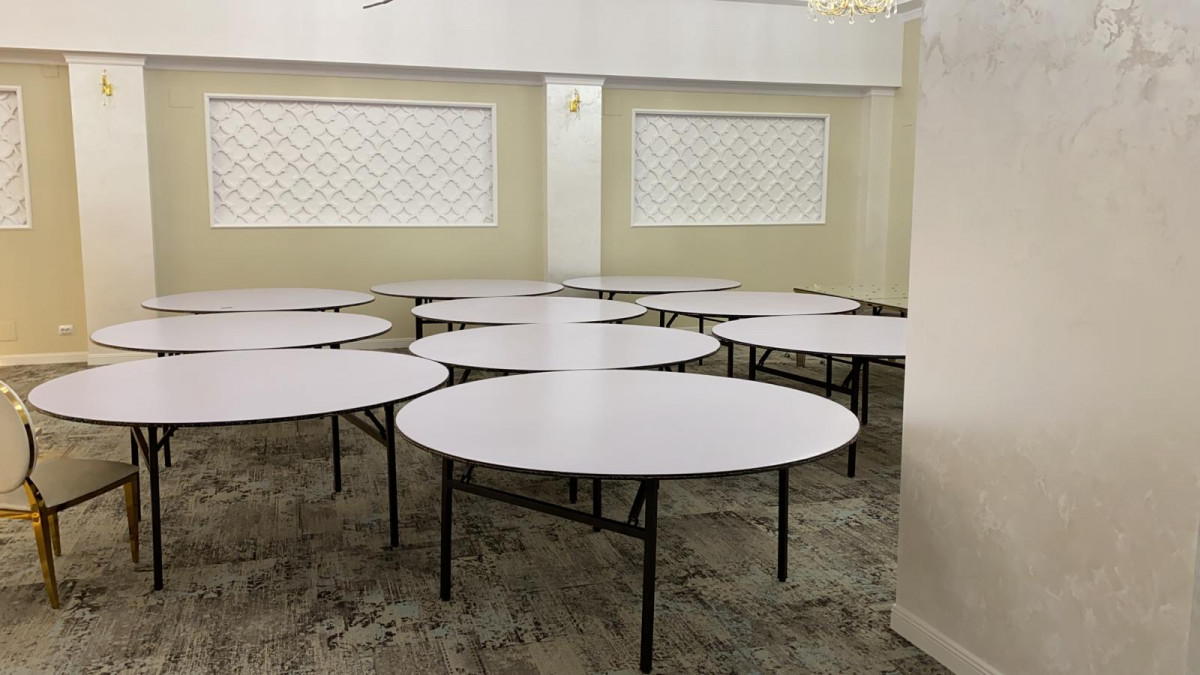 Mese Rotunde (10-12 Persoane) Restaurant, Ballroom, Cort Evenimente ...