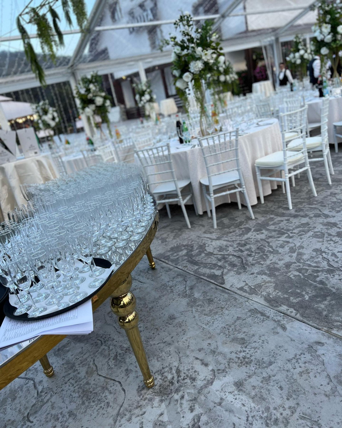 Scaune Chiavari Restaurant, Cort Evenimente, Salon, Ballroom, Furnizor ...