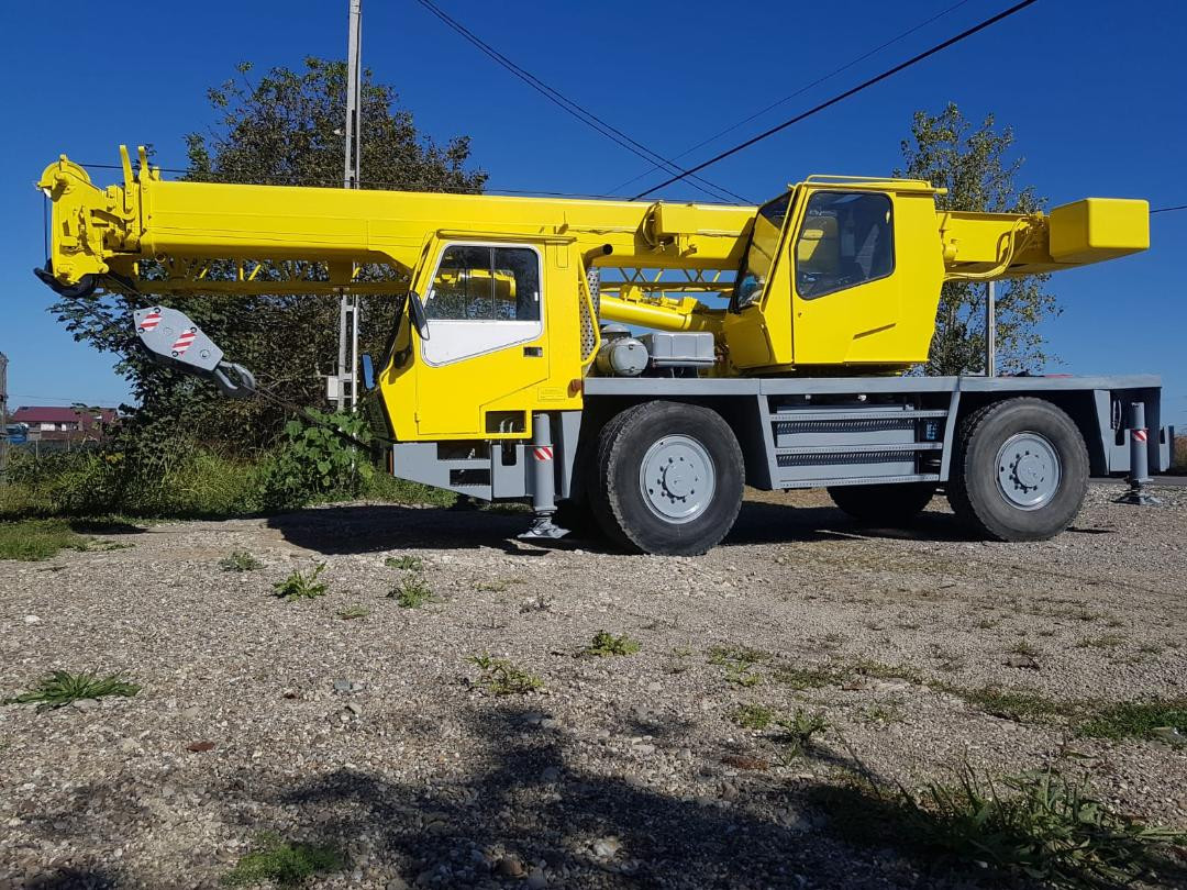 Automacara Krupp Gmt(kmk)/at 2025, 25 Tone, Sc Pireni Srl