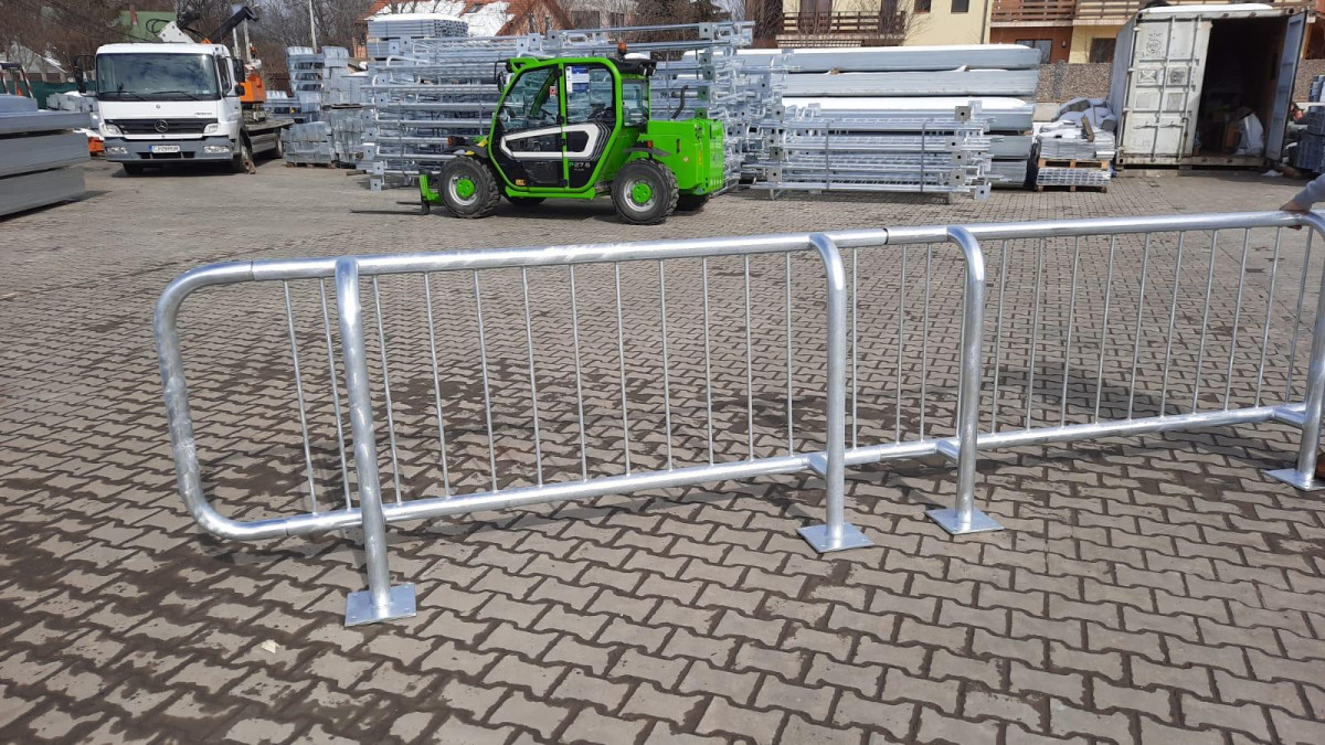 Parapet Metalic Pietonal Din Teava Rotunda, Panou De 2 Si 3 M, Furnizor ...