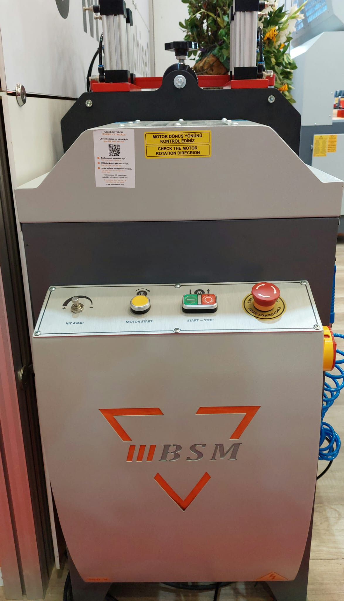 Utilaje Automate La 2 Capete Pentru Productie De Tamplarie Pvc Si ...