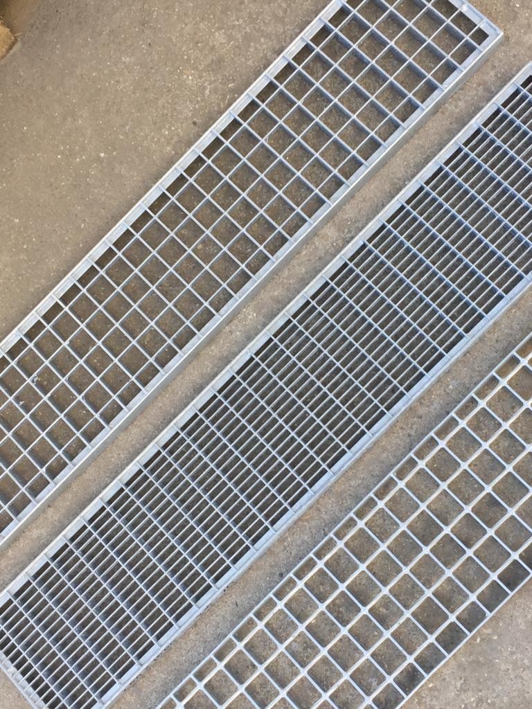 Gratar Rigola 200x1000, Producator, GRATAR RIGOLA 200x1000 Importator ...