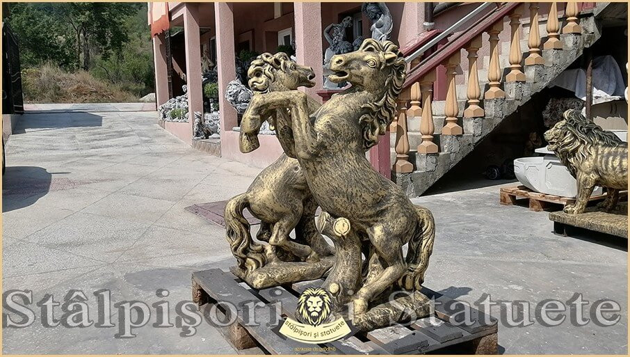 Statueta Calut Mediu, Auriu Patinat, Model S37., Producator, Stalpisori ...