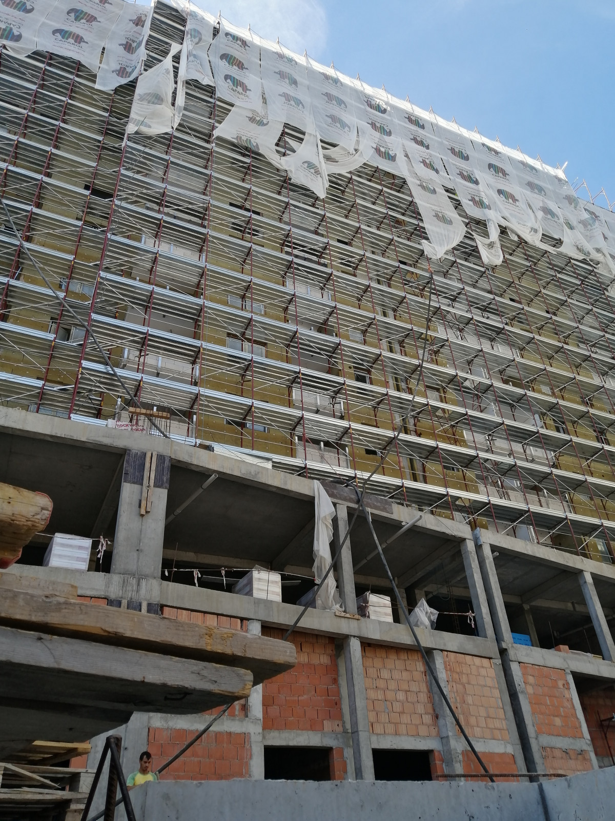 Montaj Fatada Ventilata Placata Cu Fibrociment,alucobond,dibond,ibond ...