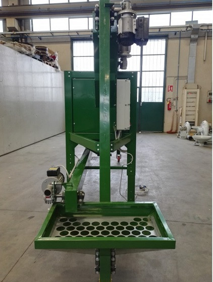 Linie Procesare Alune, Sc Ramsa Mach Distribution Srl