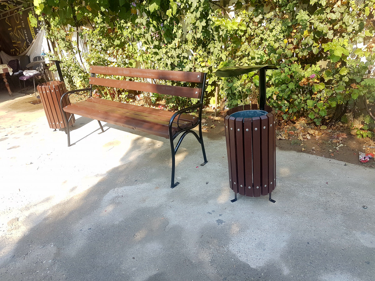 Set Banca De Parc Si Cos De Gunoi, Producator, Moblux-stradal Srl