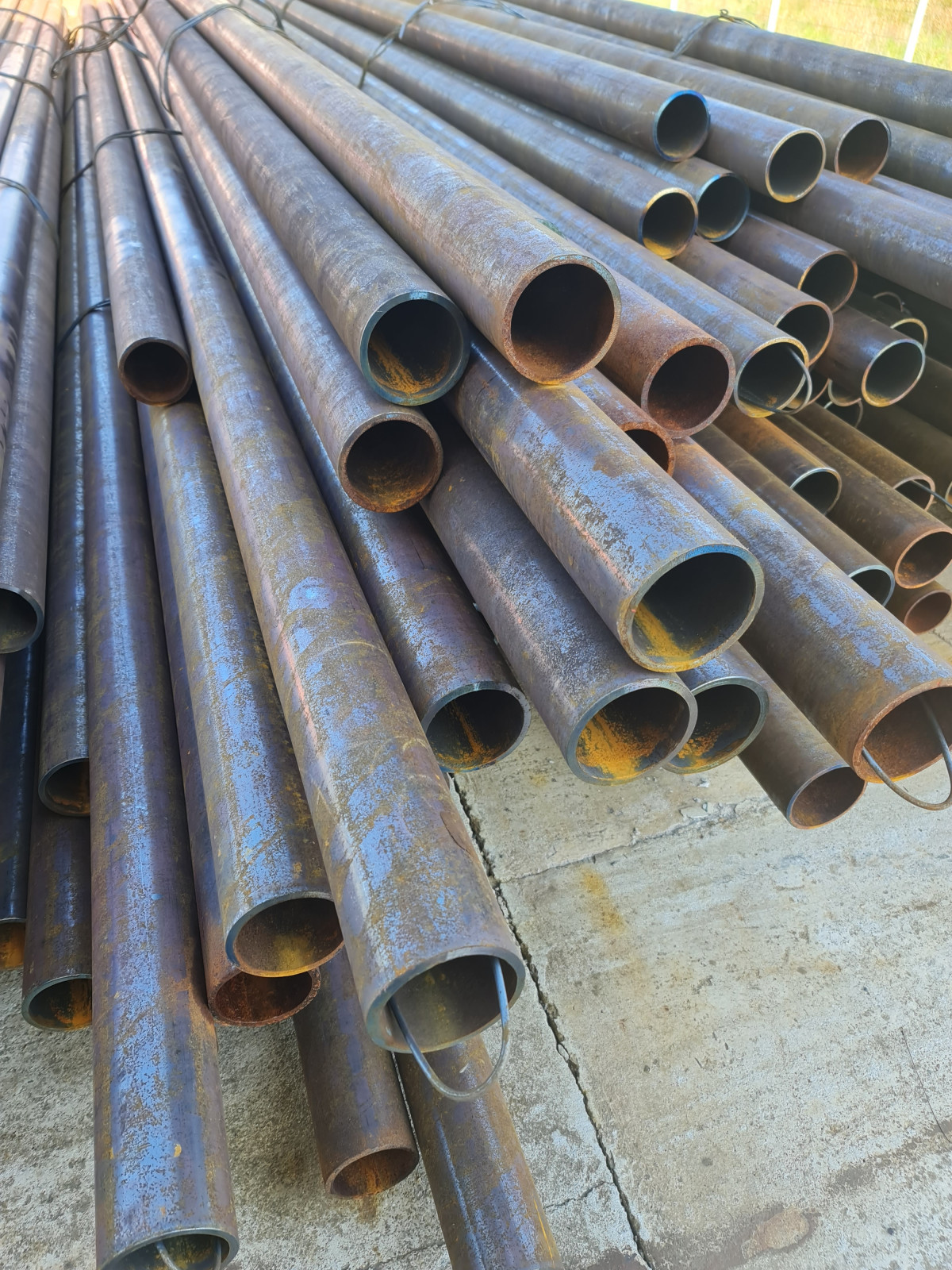 Vand Teava Trasa 114x7.5, Furnizor, Sc Valtro Intern Distribution Srl