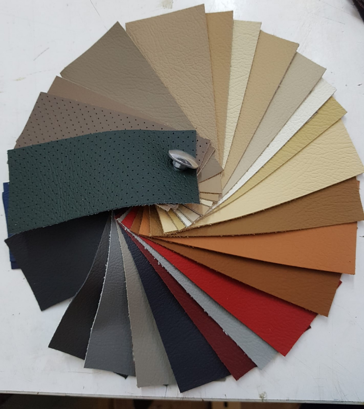 Piele Naturala Auto, Importator, Piele Naturala Auto Furnizor, Sc Vav ...