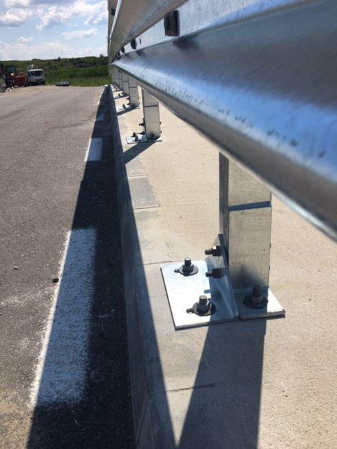 Parapeti Metalici Turceni GORJ | Rutieri Tip Greu GORJ | STANDAR MONTAJ